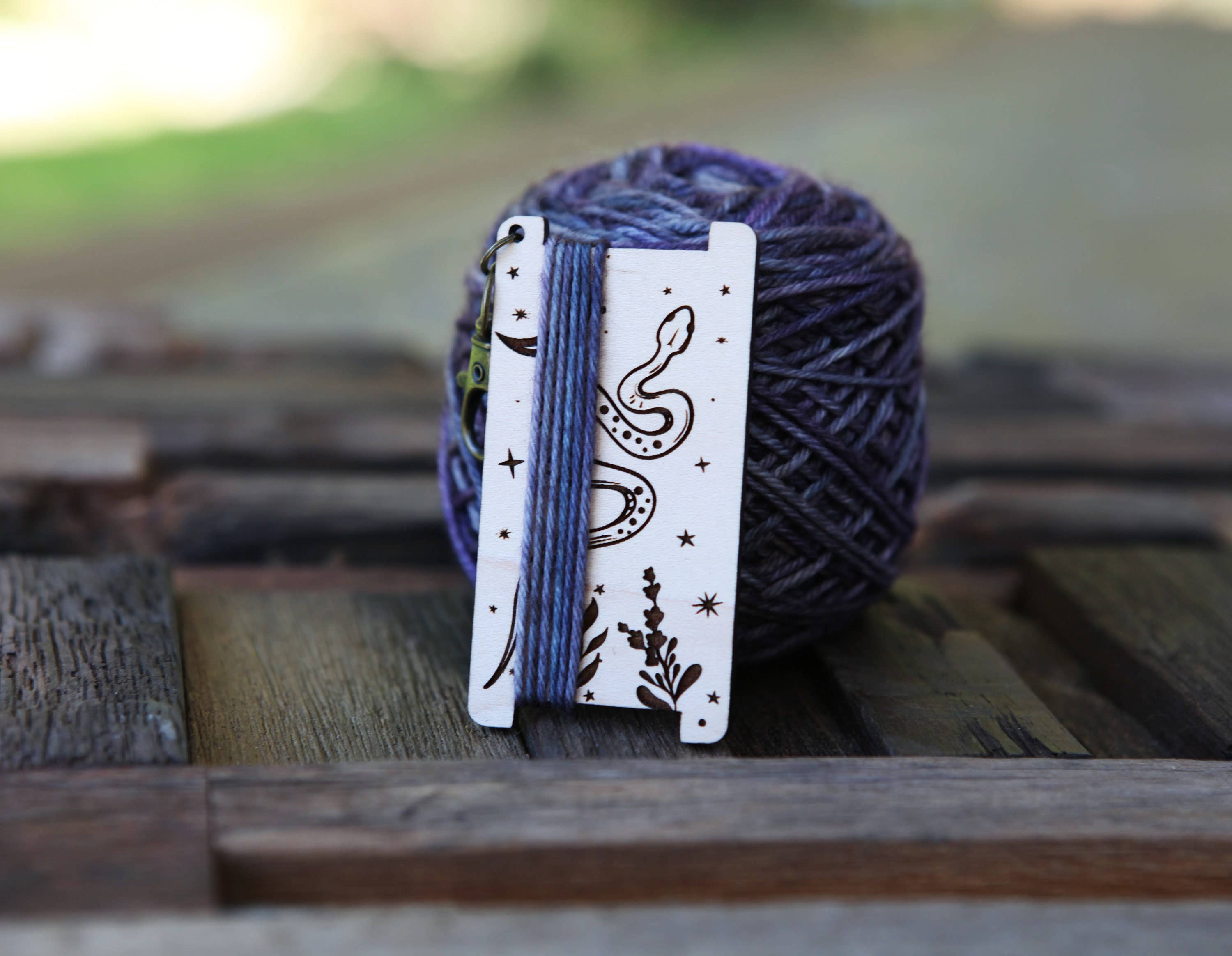 Crescent Moon & Stars Snake WPI Ruler with Forest Plants – Mountaintop Yarn